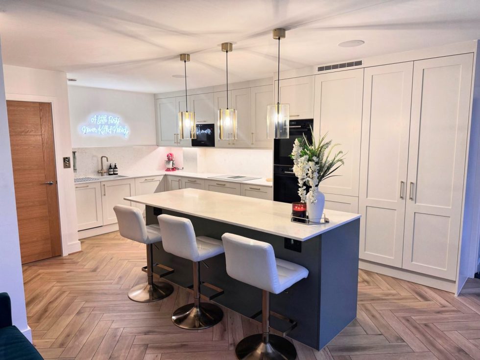 Portfolio of Traditional Kitchens – FINESSE KITCHENS